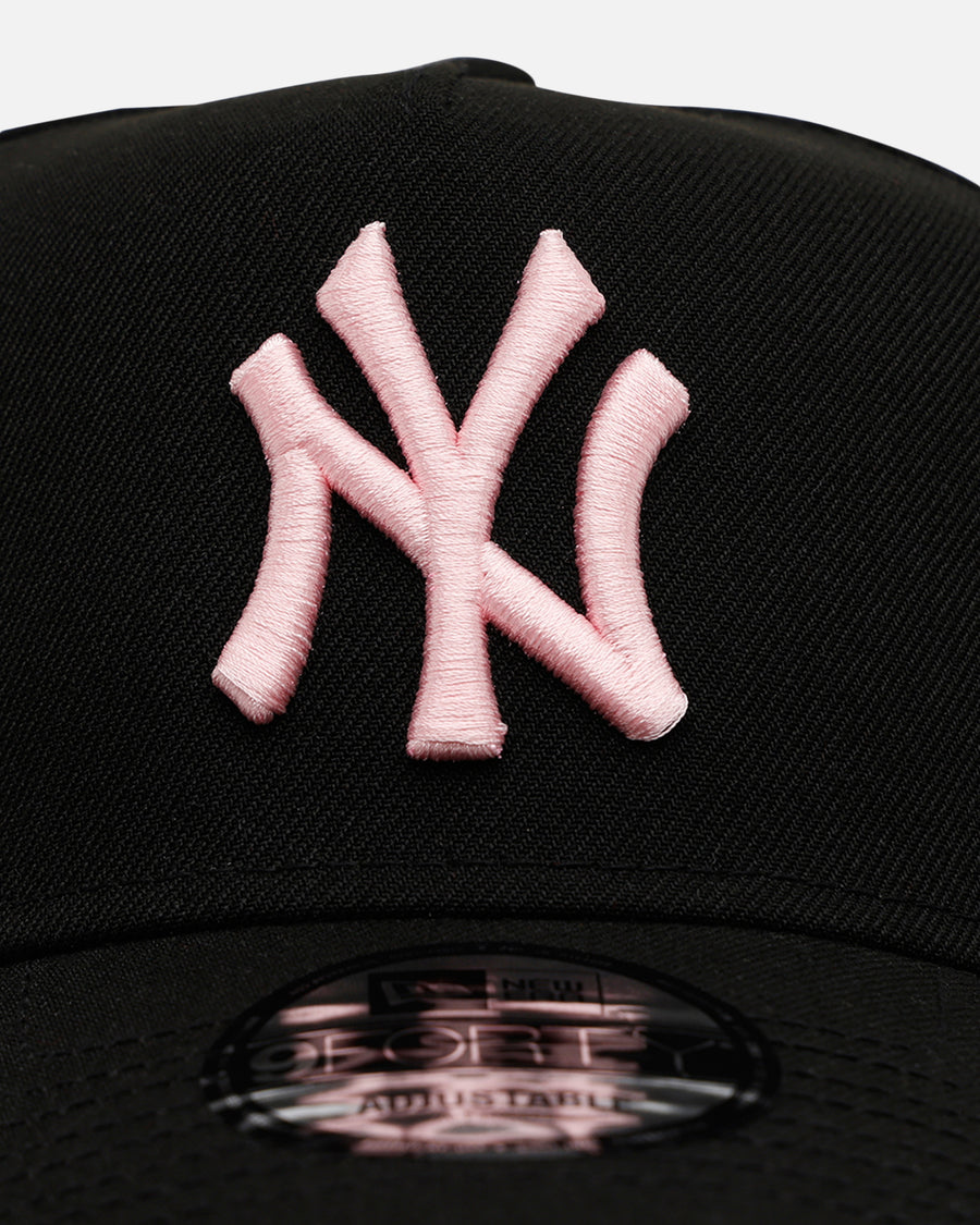 New Era New York Yankees 'Black And Pink' 9FORTY A-Frame Snapback Blac ...