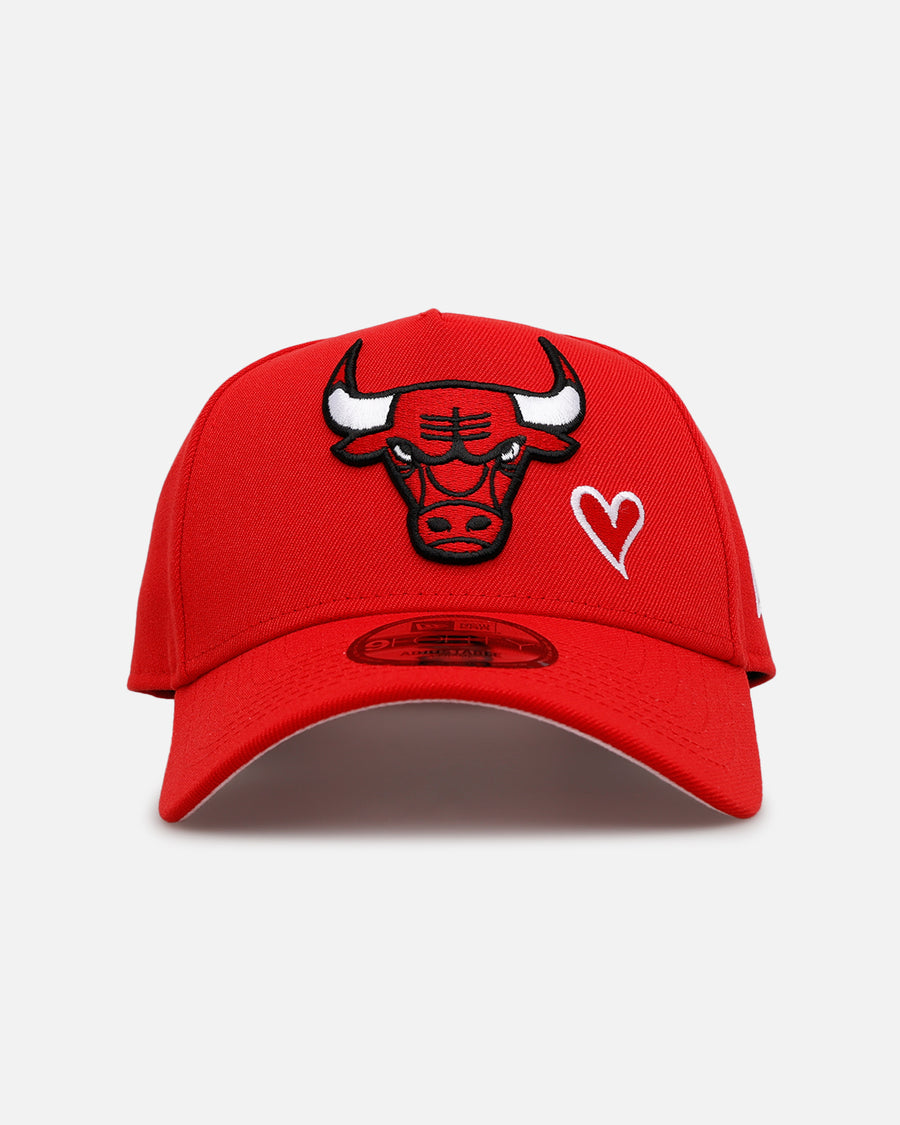 New Era Chicago Bulls 'Team Color Hearts' 9FORTY A-Frame Snapback Offi ...