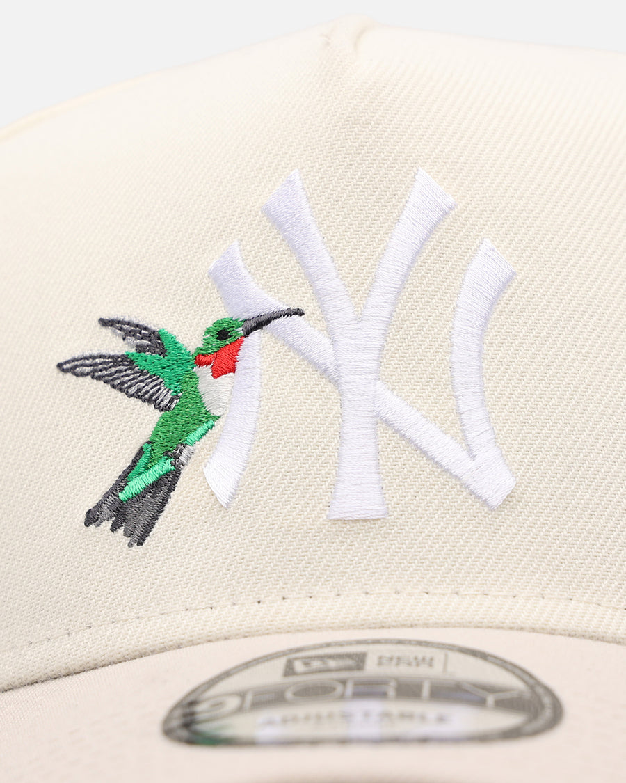 New Era New York Yankees 'Tropical' 9FORTY A-Frame Snapback Chrome ...