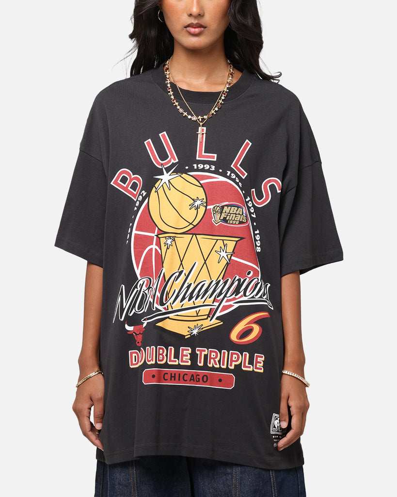 Mitchell & Ness Chicago Bulls Champions Report "Champ Pack" T-Shirt Fa | Culture Kings US