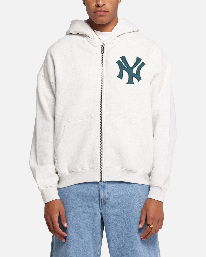 Majestic Athletic New York Yankees Arch FZ Boxy Hoodie White Marle ...