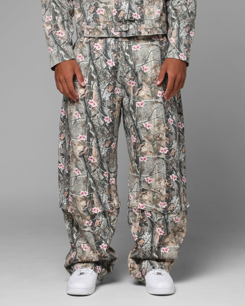 Loiter Thrasher Pants Pink Tree Camo | Culture Kings US