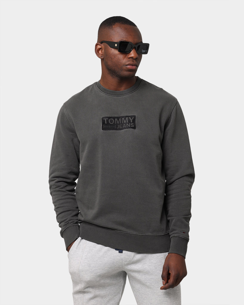 Tommy Jeans Tonal Corp Logo Crew Black | Culture Kings US