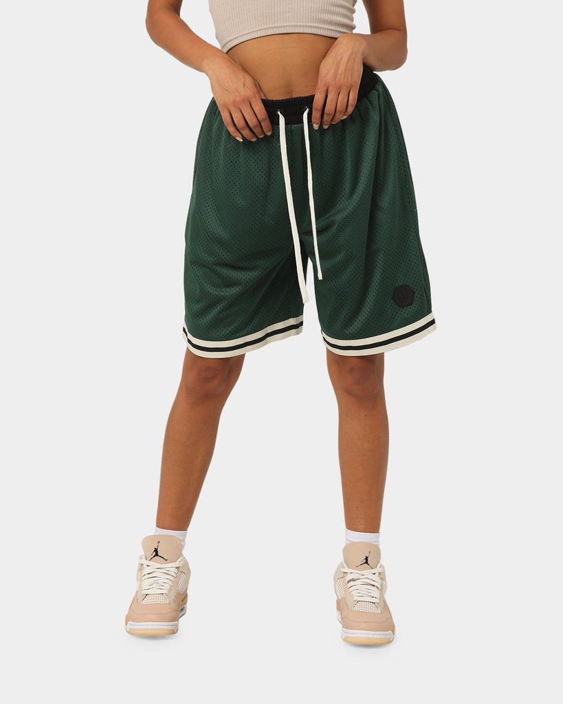 EN ES Team Basketball Shorts Green | Culture Kings US