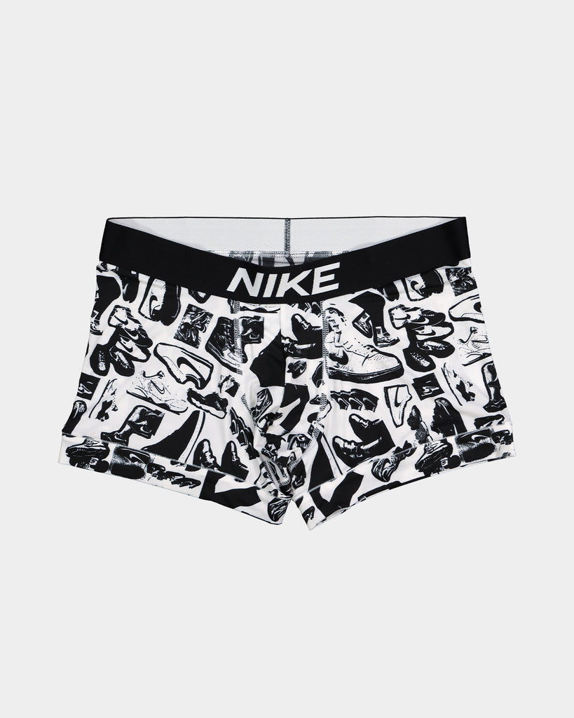 Nike Dri-FIT Essential Micro Trunk Sneaker Photo | Culture Kings US